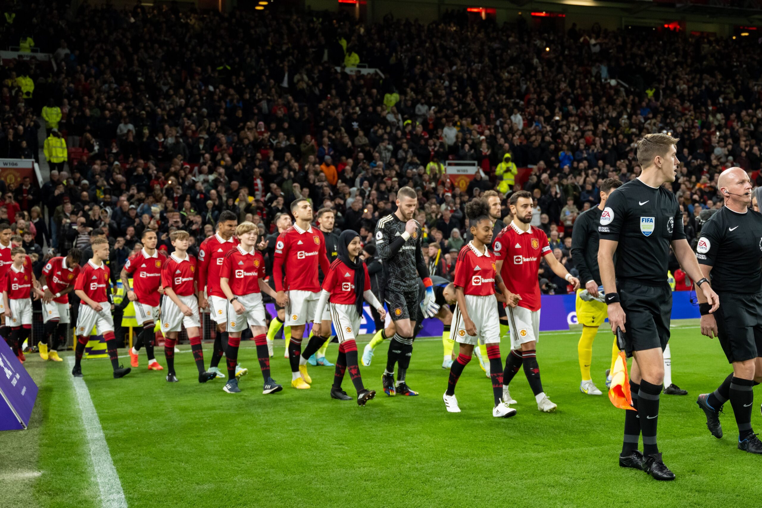 GAA students chosen as Man Utd ball mascots | Great Academy Ashton